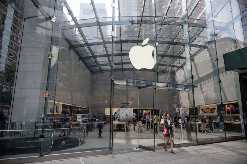 Apple tests using 3D printers to make devices in major manufacturing shift